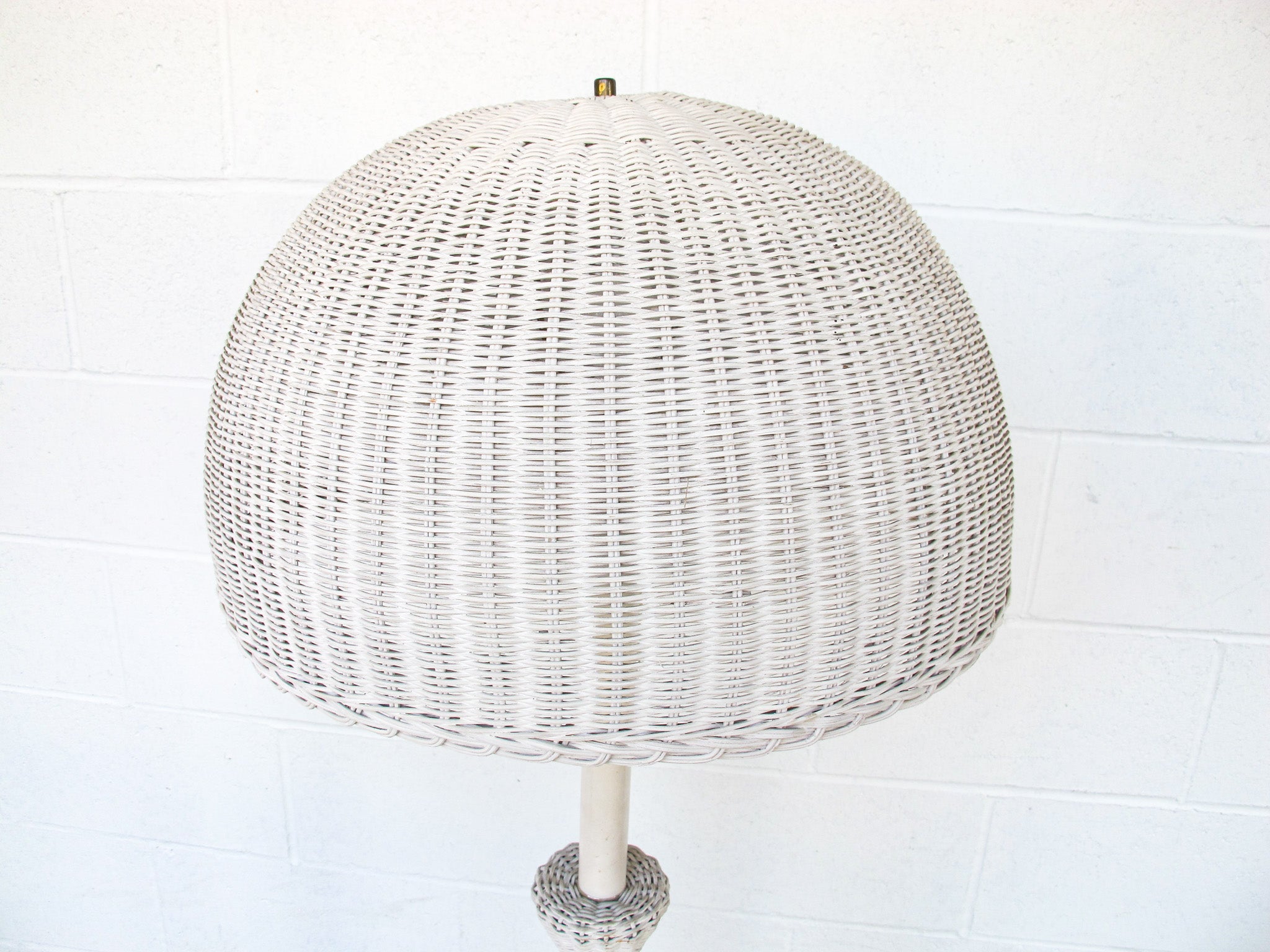 Art Deco style White Wicker Floor Lamp – Portland Revibe