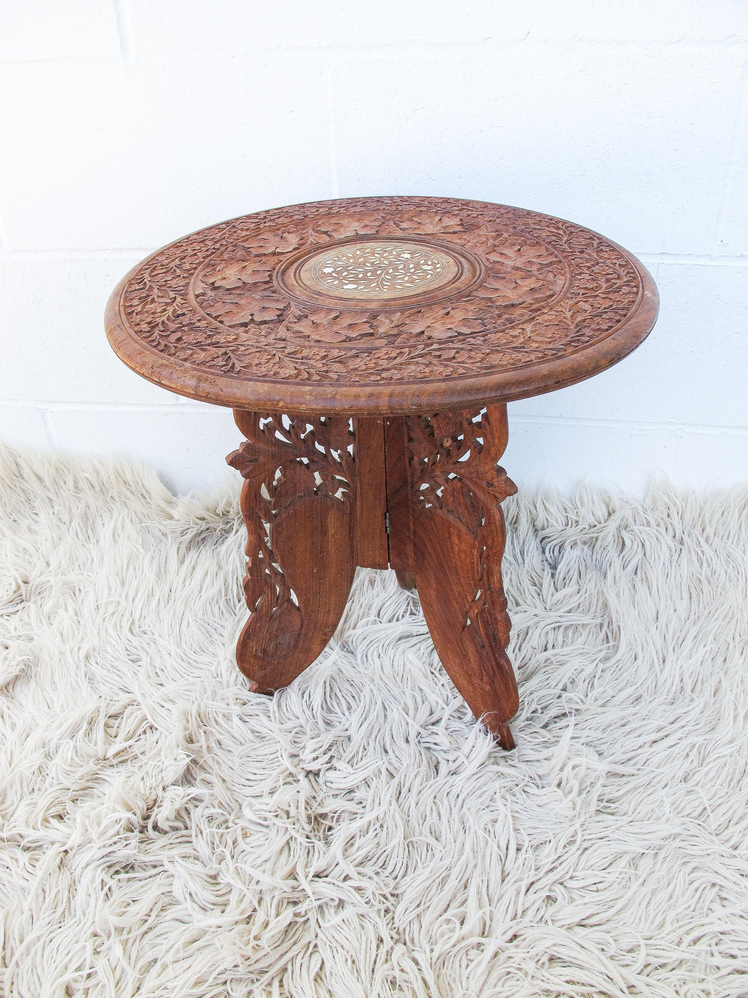 Large Teak Wood Round Table with Folding Tri-Pod Base – Portland Revibe